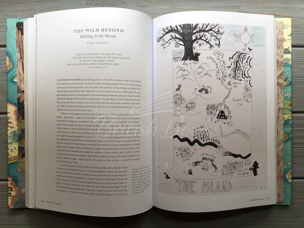 Книга The Writer's Map: An Atlas of Imaginary Lands від автора Huw ...