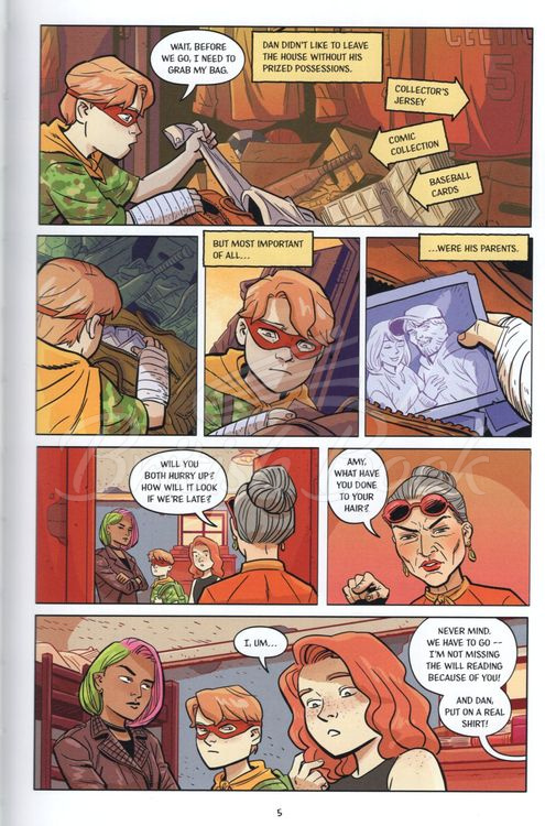 Книга 39 Clues: The Maze of Bones (Book One) (A Graphic Novel) від ...